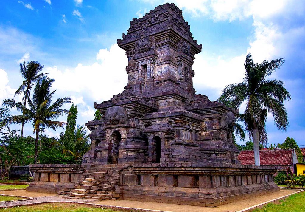 Candi Sigosari: Candi Cungkup | Traverse.id